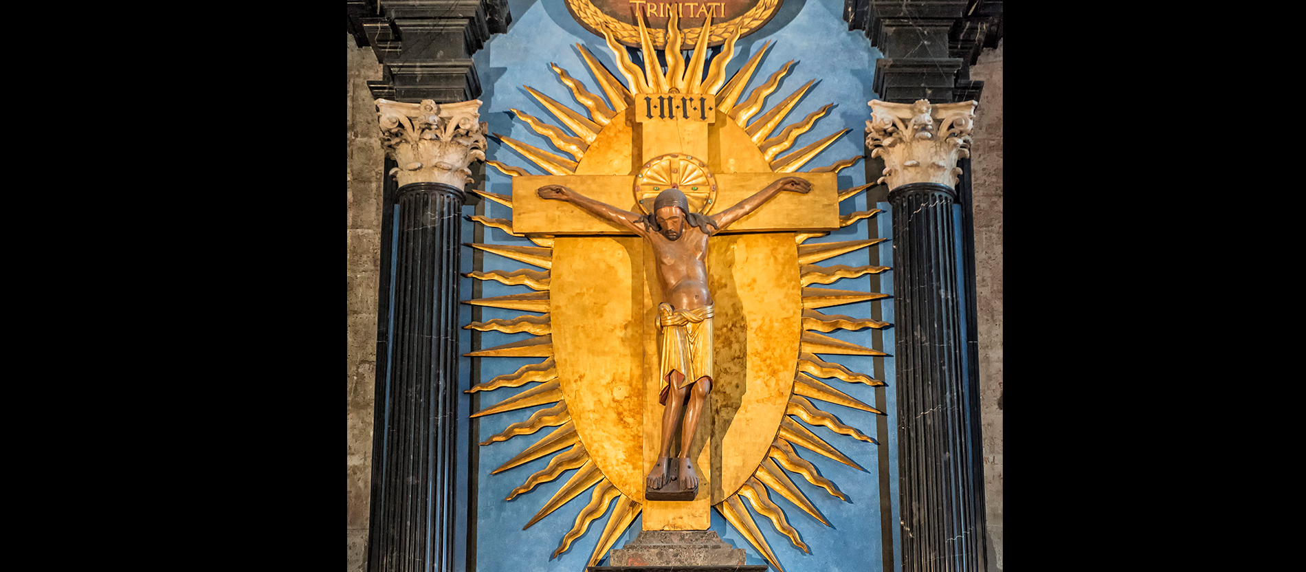 Zwischen Tod und Transzendenz: Die Kreuzigung in der Kunstgeschichte ...