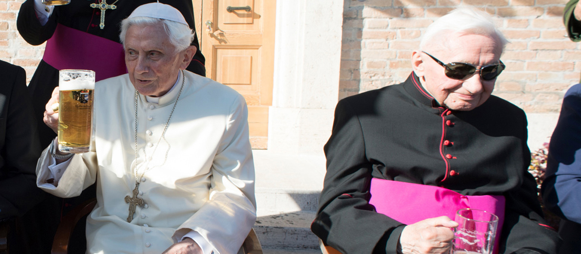 Papst-Bruder und Kirchenmusiker: Ein Porträt zum Tode Georg Ratzingers ...